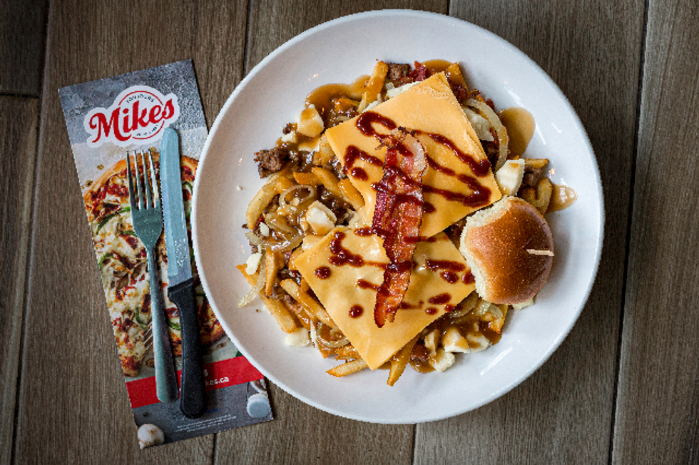 La Poutine Week Montreal 2021 Is Here & You NEED To Taste These 14 ...